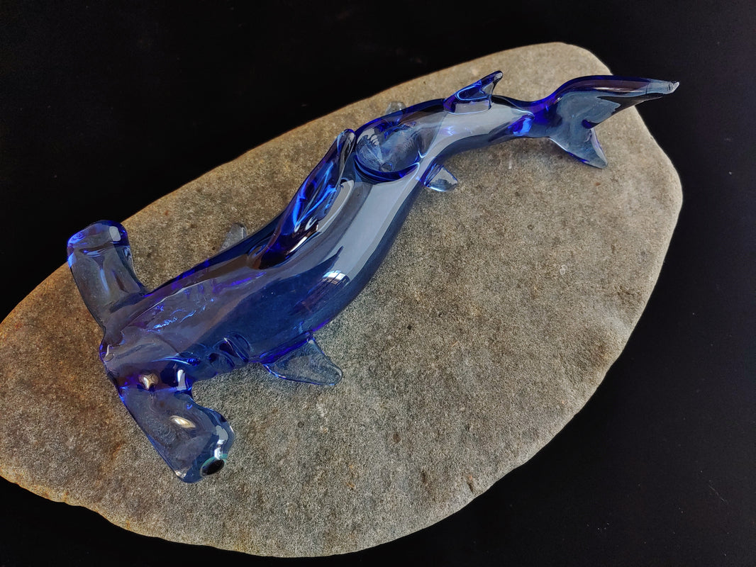 Unique Sculpted Glass Pipes: Fish, frogs, worms, squids, turtles, etc ...
